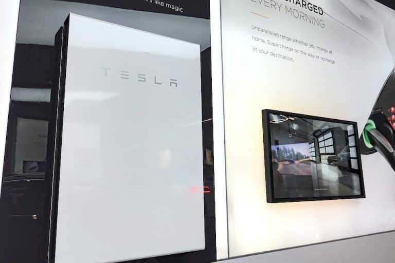 Everything You Need to Know About Tesla Powerwall vs Powerpack - That ...